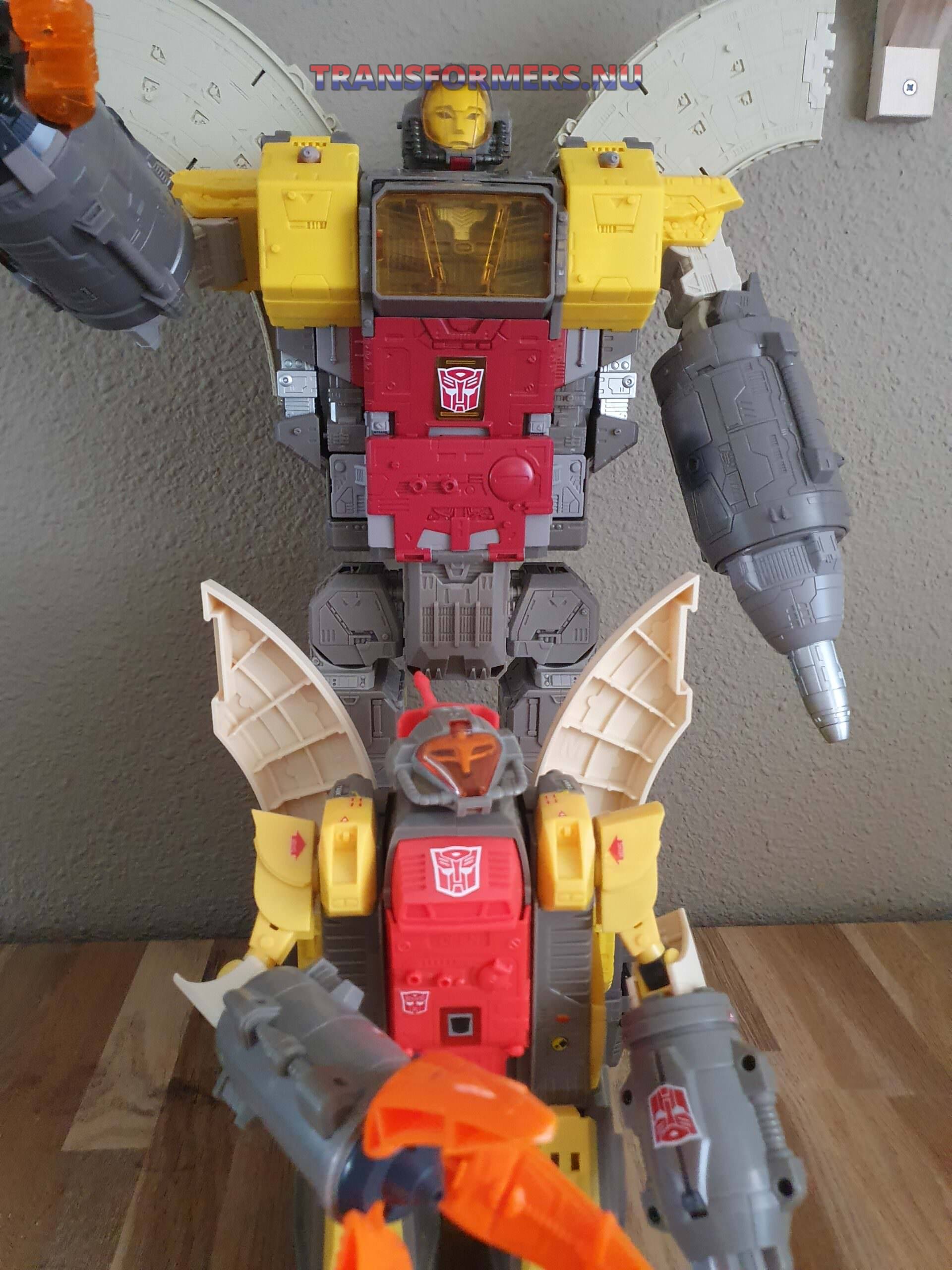 WFC Siege Omega Supreme – Transformers.nu