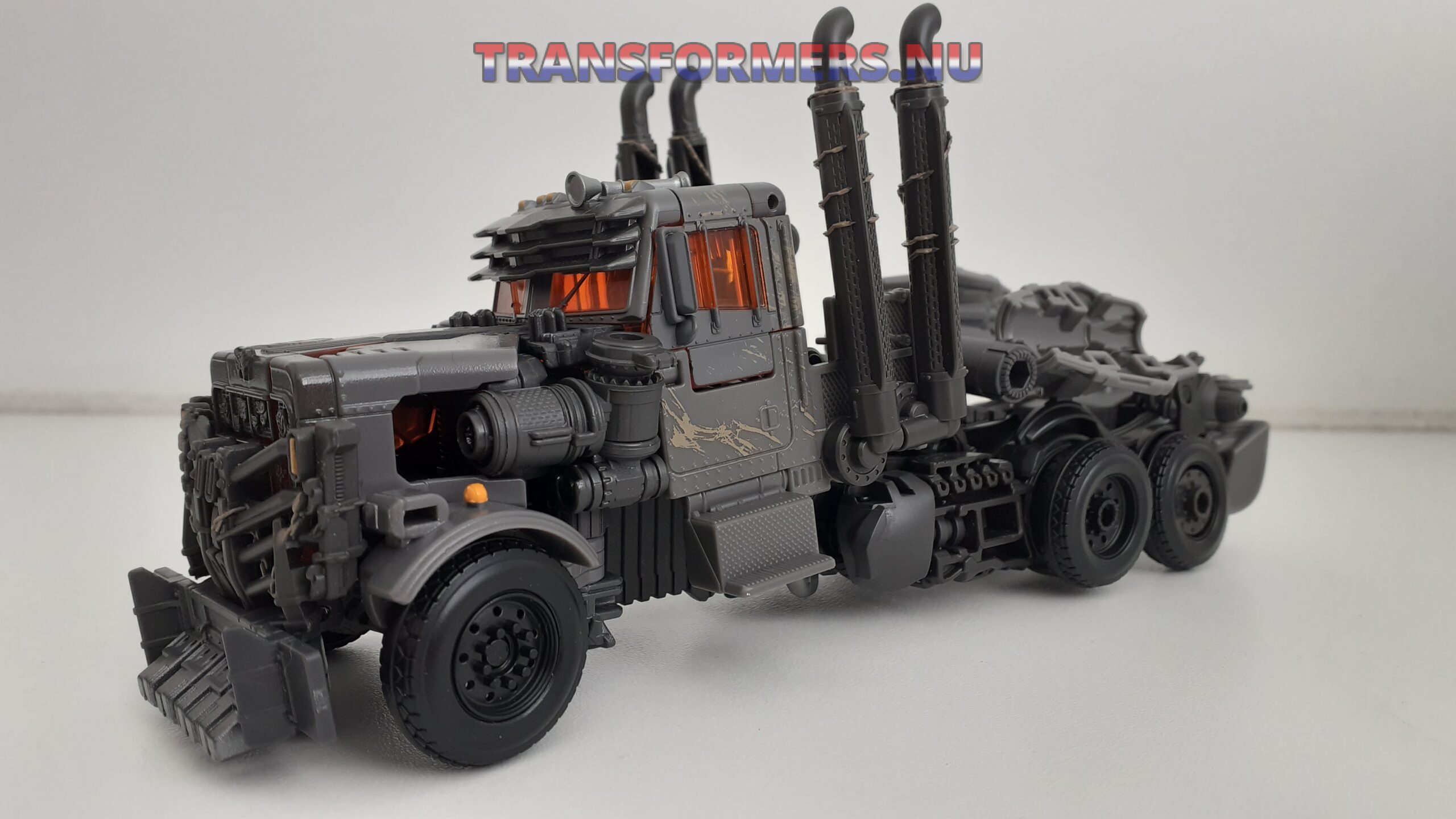Studio Series RofB Scourge – Transformers.nu