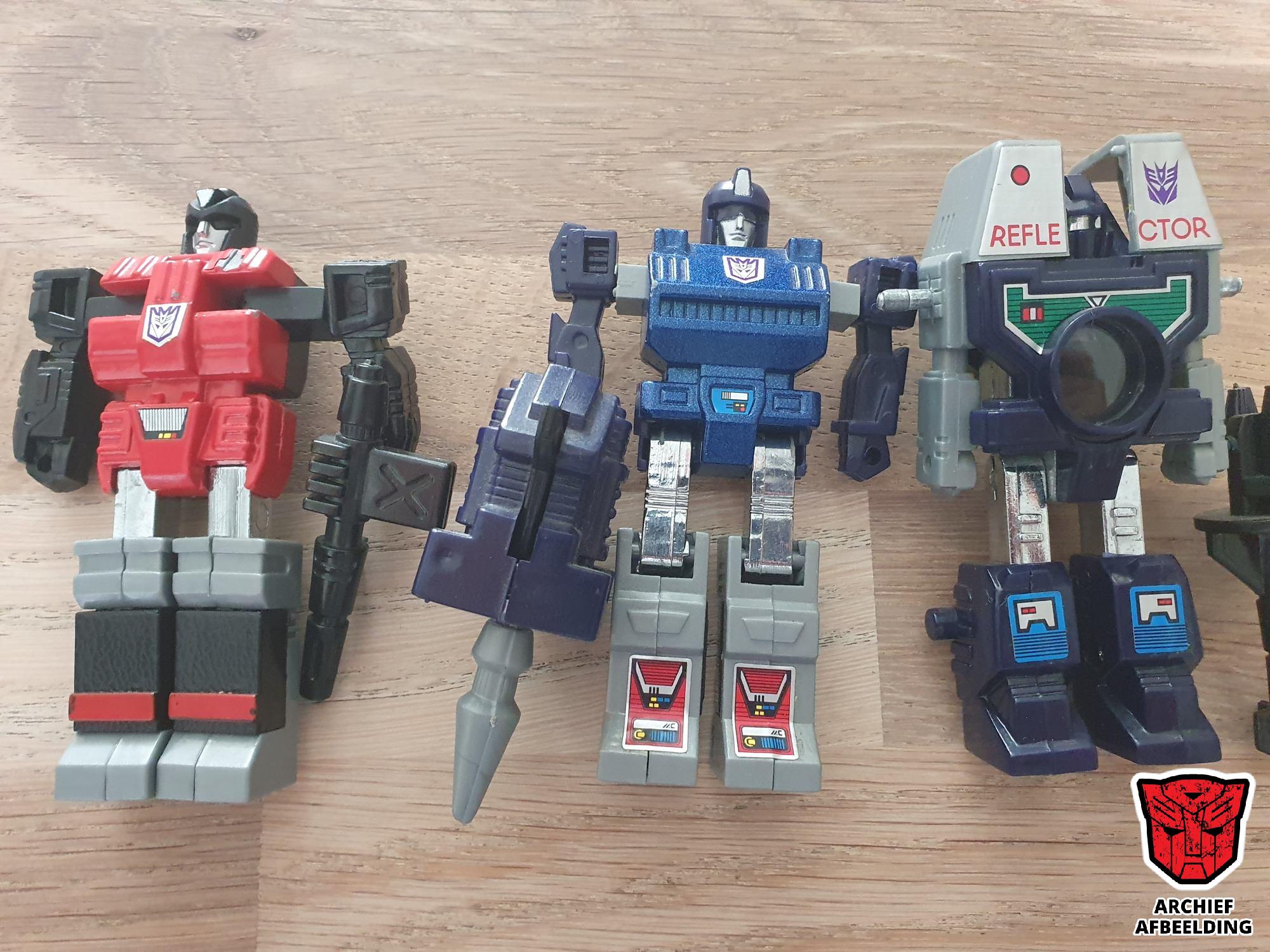 Knock-off, reissue of vintage Transformer? – Transformers.nu