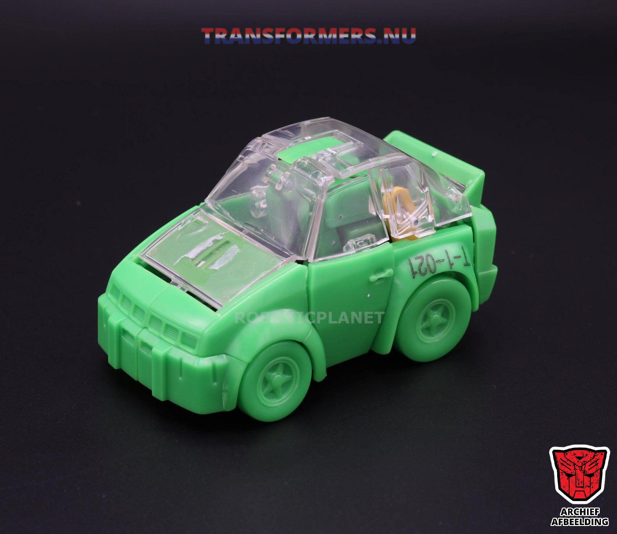 Masterpiece Cliffjumper – Transformers.nu